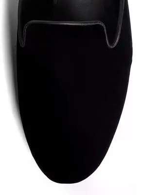 12 STOREEZ Velvet Mules
