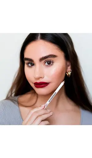 WONDERSKIN Brow Pomade In A Pencil - Brown