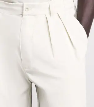 MANORS Water-repellent Greenskeeper Shorts
