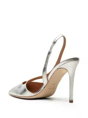 Chuckies Pumps