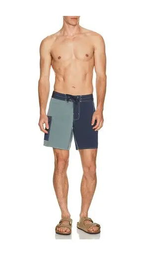 Brixton Classic 17 Swim Trunk