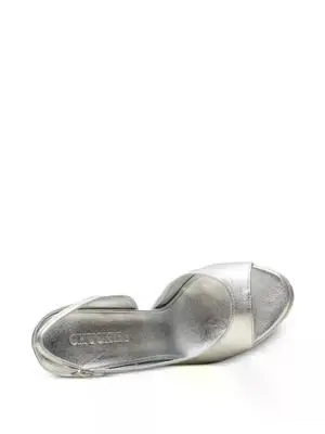 CHUCKIES Metallic Platform Sandals
