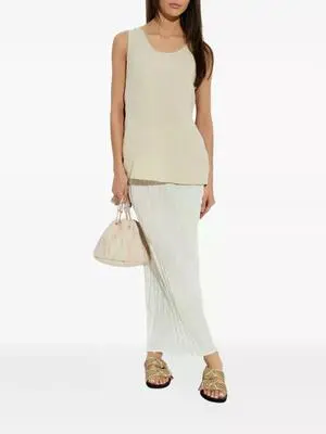 Hanro Sleeveless Rear-tie Blouse