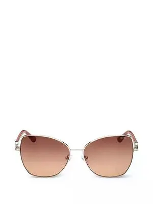 Guess Cat-eye Sunglasses With Logo Plaque - Silver