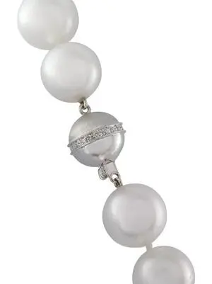LB EXCLUSIVE 18k White Gold Pearl And Diamond Necklace