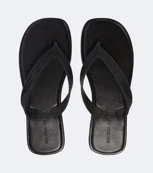 Bottega Veneta Sampieri Thong Sandals - Black