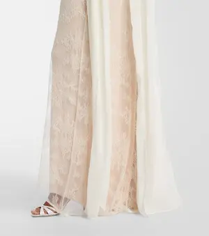 DE LA VALI Amora Lace Tulle Gown