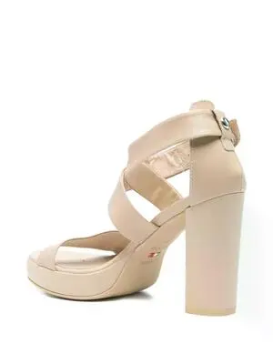 NEROGIARDINI Crossover Strap Platform Sandals