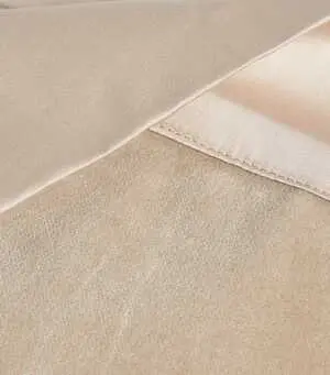 AMALIA Cirrus Super King Bedspread