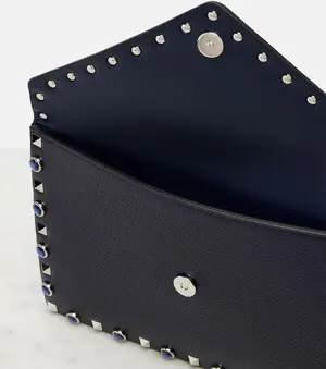Valentino Garavani Rockstud Medium Pouch - Blue