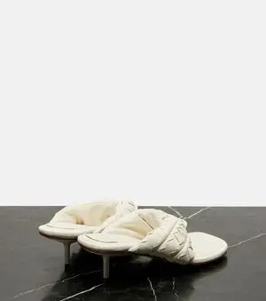 Bottega Veneta Salsa Intrecciato Leather Thong Sandals - White