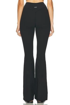 437 The Leisure Pant
