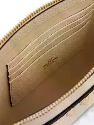 Valentino Garavani Rockstud Pouch In Grainy Calfskin