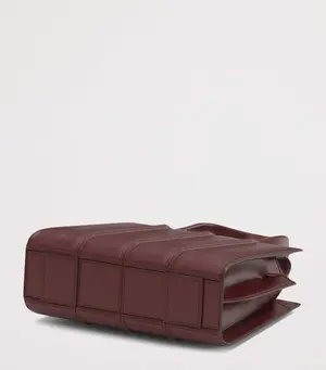 Max Mara Micro Quilted Whitney Top-handle Bag - Red