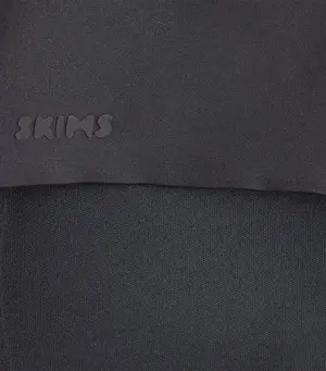SKIMS Ultimate Nipple Wireless Push-up Bra