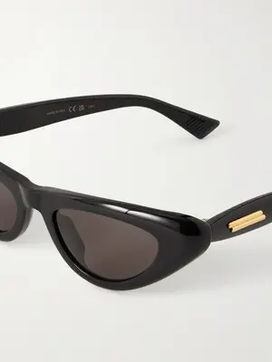 Bottega Veneta Curvy" Cat-eye Acetate Sunglasses - Black