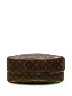 LOUIS VUITTON Monogram Reporter Gm Crossbody Bag