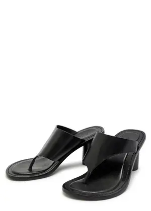 A.emery Hardie 70 Thong Mules - Black