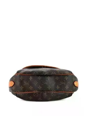 LOUIS VUITTON Monogram Canvas Shoulder Bag