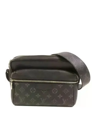 LOUIS VUITTON Outdoor Messenger Bag Monogram Eclipse - Black