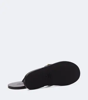 Valentino Garavani Rockstud Leather Thong Sandals
