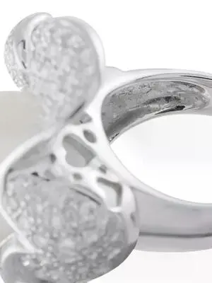 LB EXCLUSIVE Pearl And Diamond Floral Ring In 18k White Gold