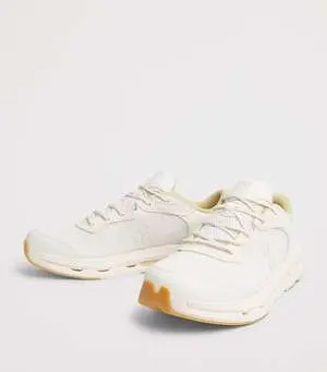 On Cloudze Mo Trainers - Ivory