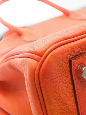 Hermès 30 Birkin Togo Handbag - Orange