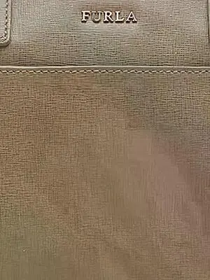 Furla Medium Linda Logo-charm Tote Bag - Neutrals
