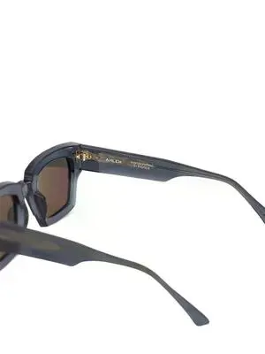 AHLEM Magenta Sunglasses