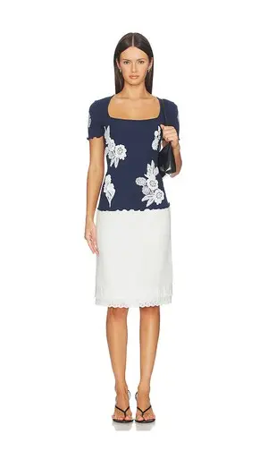 OPERASPORT Elva Seamless T-shirt With Floral Lace Detailing