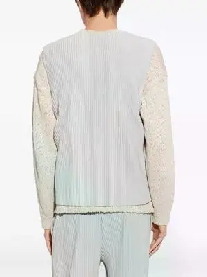 Issey Miyake Pleated V-neck Waistcoat - Grey