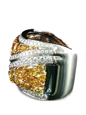 HYT JEWELRY Cocktail Diamond Ring In 18k White And Yellow Gold