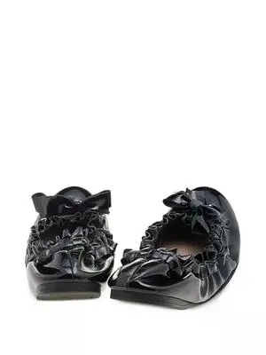 Miu Miu Patent Leather Ballet Flats With Bow Detailing - Black