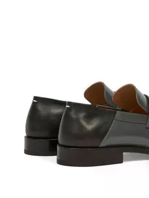 MAISON MARGIELA Tabi Leather Loafers - Grey