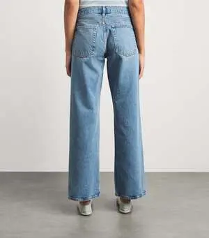 FRAME The Saturday Straight Jeans