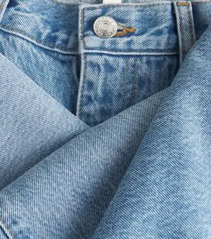 FRAME The Saturday Straight Jeans