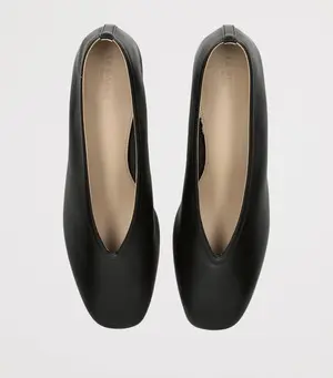 Le Monde Beryl Leather Luna Pumps - Black
