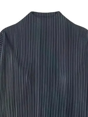 Issey Miyake Plissé-effect Long-sleeve T-shirt - Grey