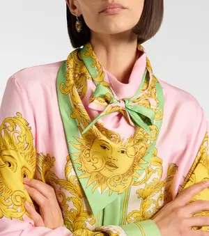 Versace Printed Silk Twill Scarf - Pink