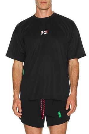 DISTRICT VISION Boxy Training Tee - Blcak
