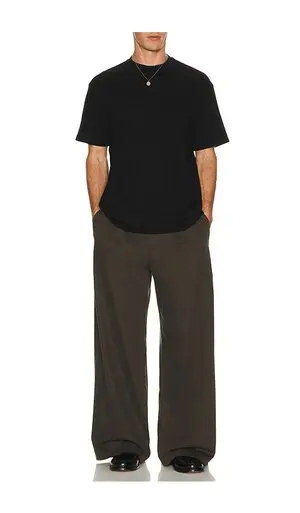 ASHER Noah Supima Tee In . Also - Black