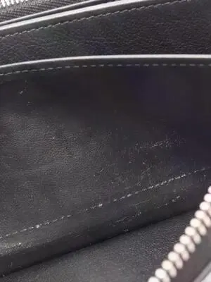 LOUIS VUITTON 2016 Mahina Zippy Wallet
