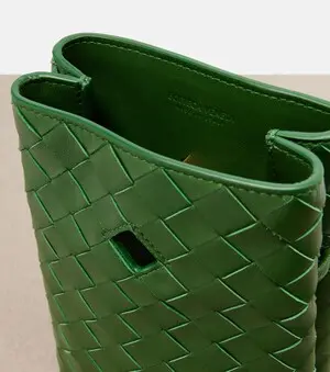 Bottega Veneta Andiamo Mini Leather Crossbody Bag - Green