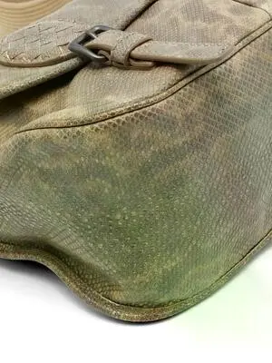 Bottega Veneta Gardena Leather Messenger Bag