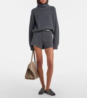 LISA YANG Julina Cashmere Turtleneck Sweater