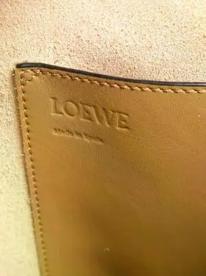 Loewe Balloon Bucket Bag - Neutrals