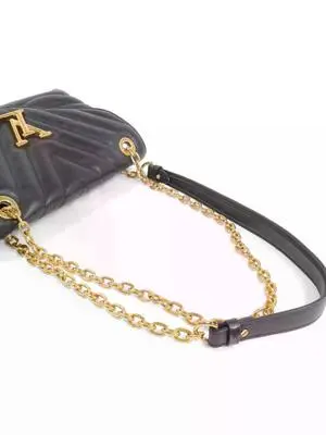 LOUIS VUITTON New Wave Chain Shoulder Bag - Black