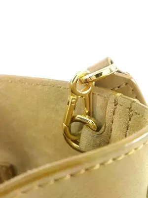 Loewe Pebble Bucket Shoulder Bag - Neutrals