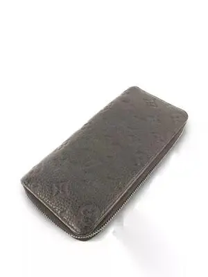 LOUIS VUITTON Monogram Taurillon Zippy Wallet